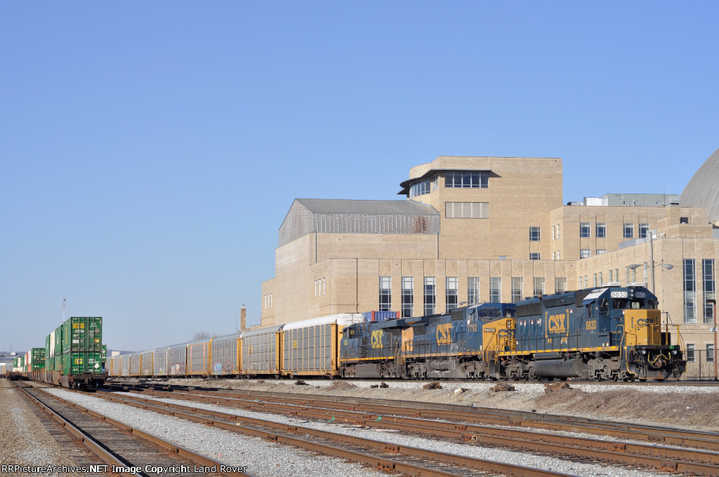 CSXT 8833 South At C U T